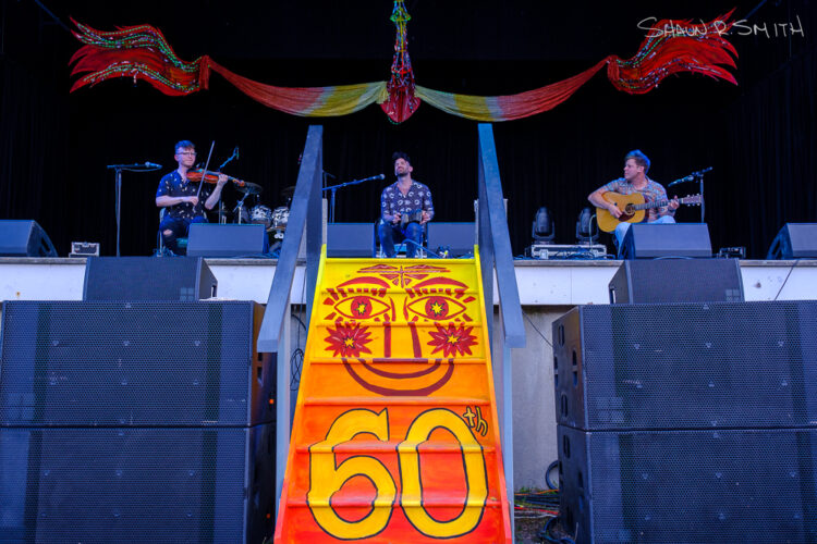 Thousands Welcomed Home To The 60th Annual Philadelphia Folk Festival ...